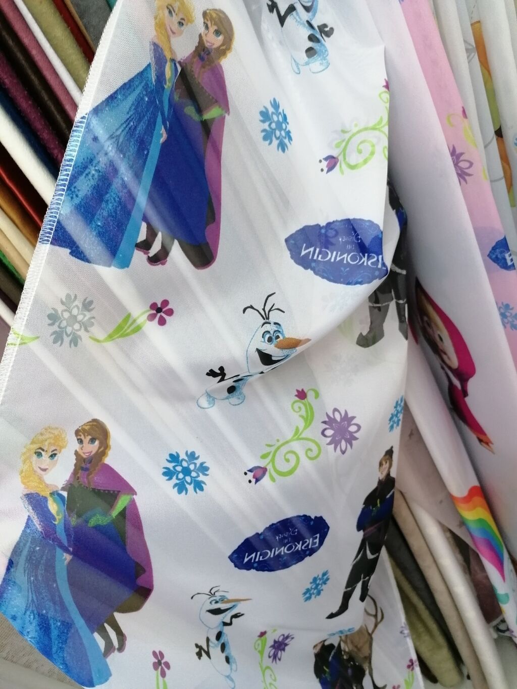 Dečije Zavese po meri Zavese po meri Dužina i širina po meri Ušivena