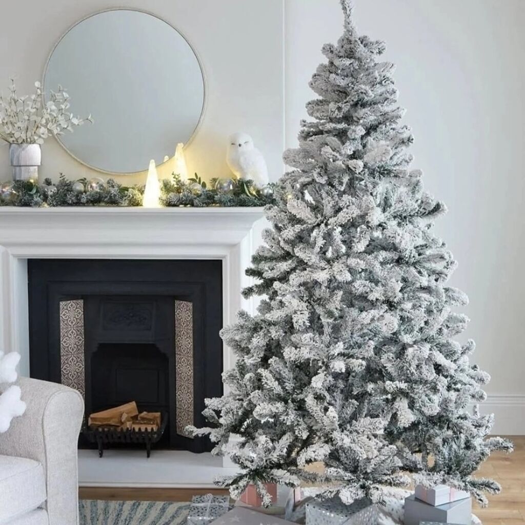 Snezna jelka lux 150cm - 6000 din 180cm-7600 din 210cm-9000 din