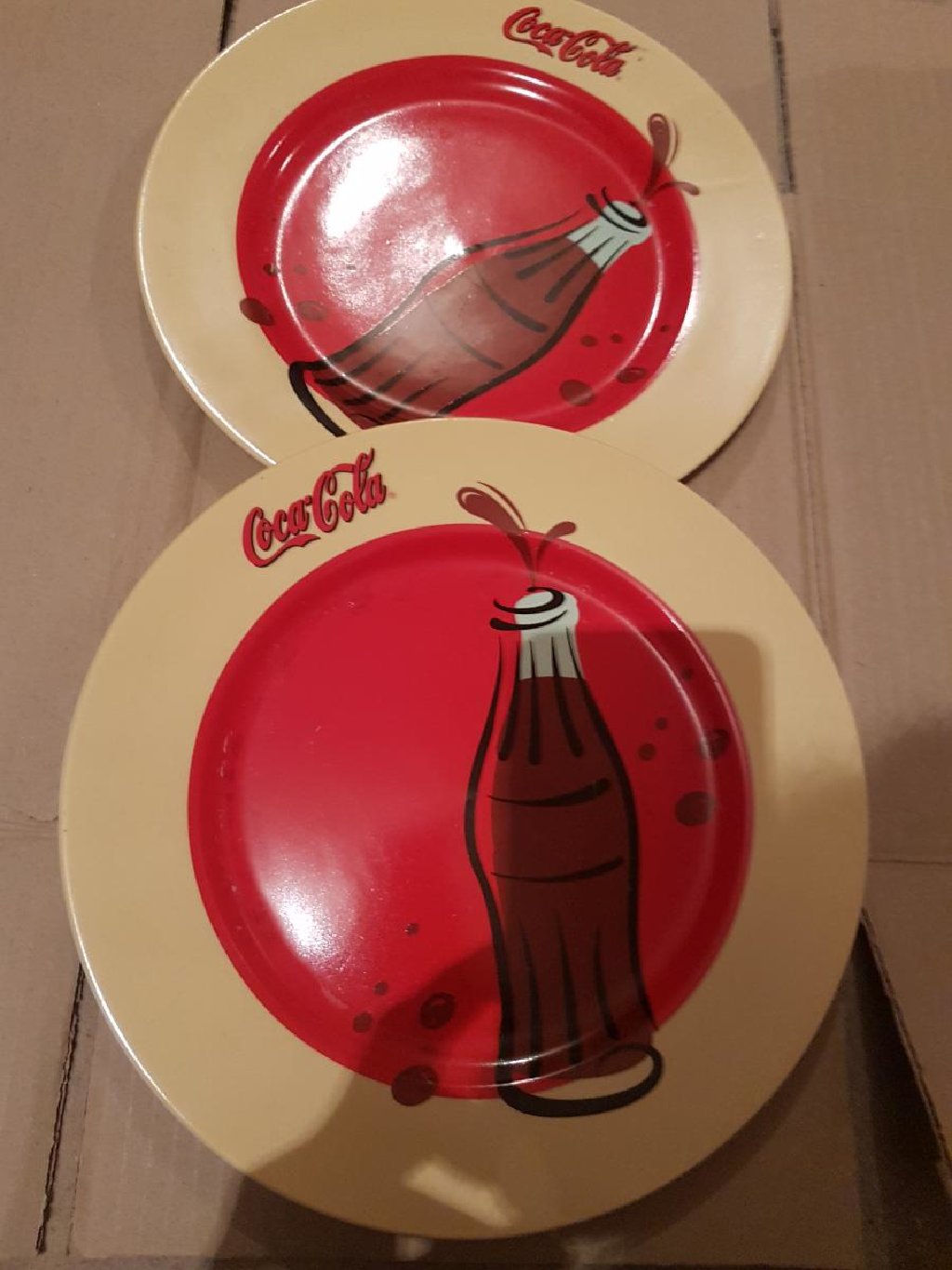 Tanjiri koka kola,veci,korisceni,2 kom,cena je za oba