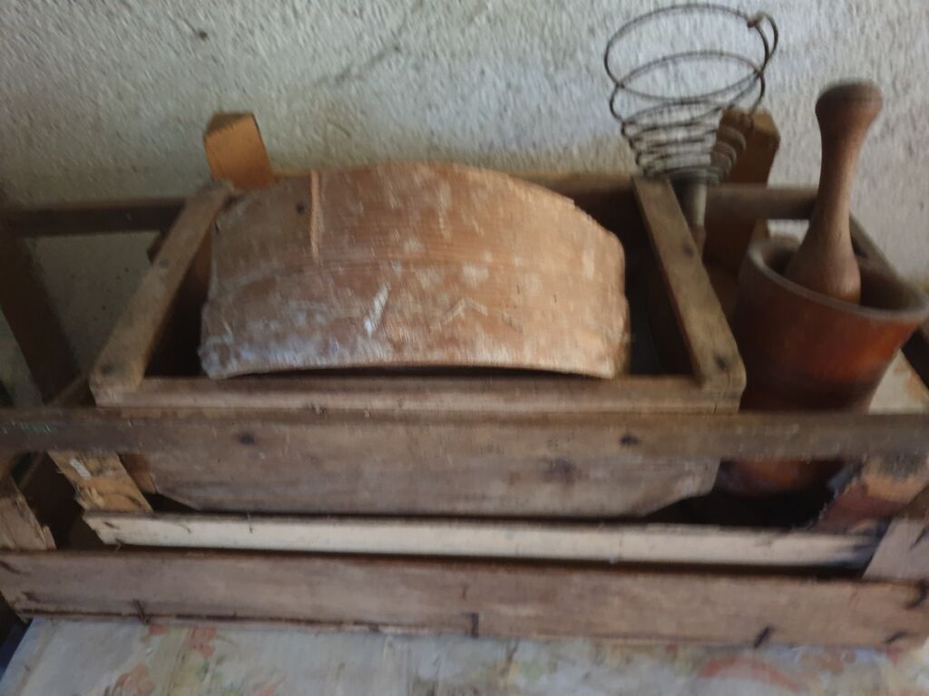 PAKOVANJE DRVENIH STARINA ZA 1 CENU /PRESA ZA PARADAIZ-SITO-TUCAK ZA