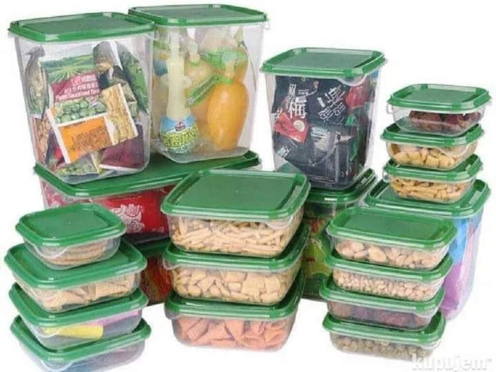 U setu ima 17 plastika: Cena 1990 din 4x180ml 3x190ml 2x350ml