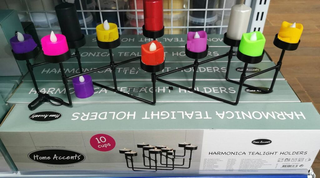 Veliki ukrasni svecnjak. Novo,nekorisceno. Kontakt poziv/viber
