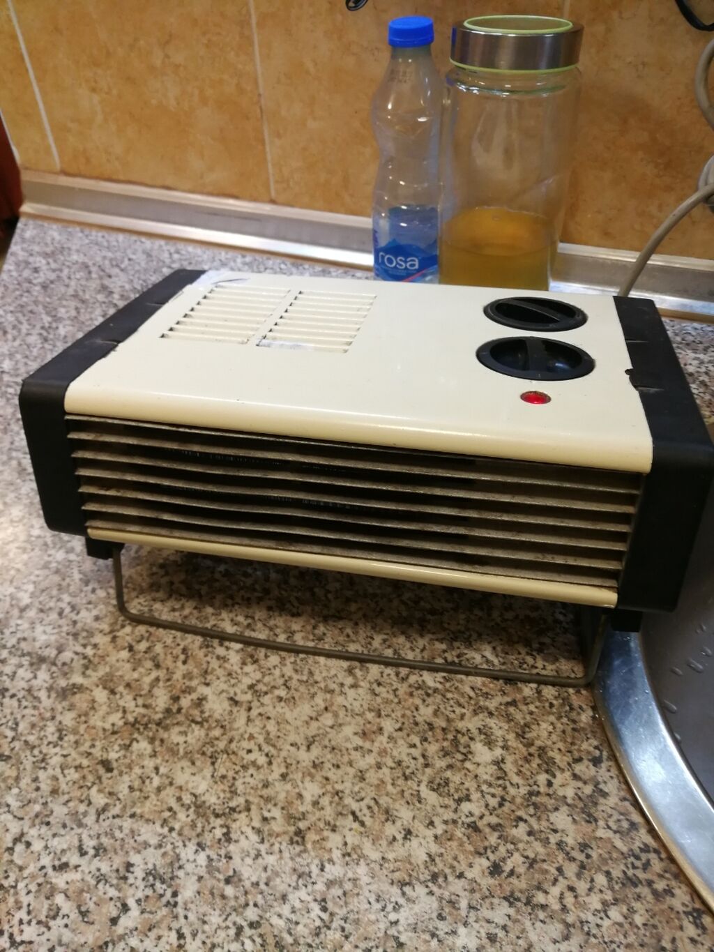 Grejalica duvaljka 2 brzine plus ventilator Sever 2000w