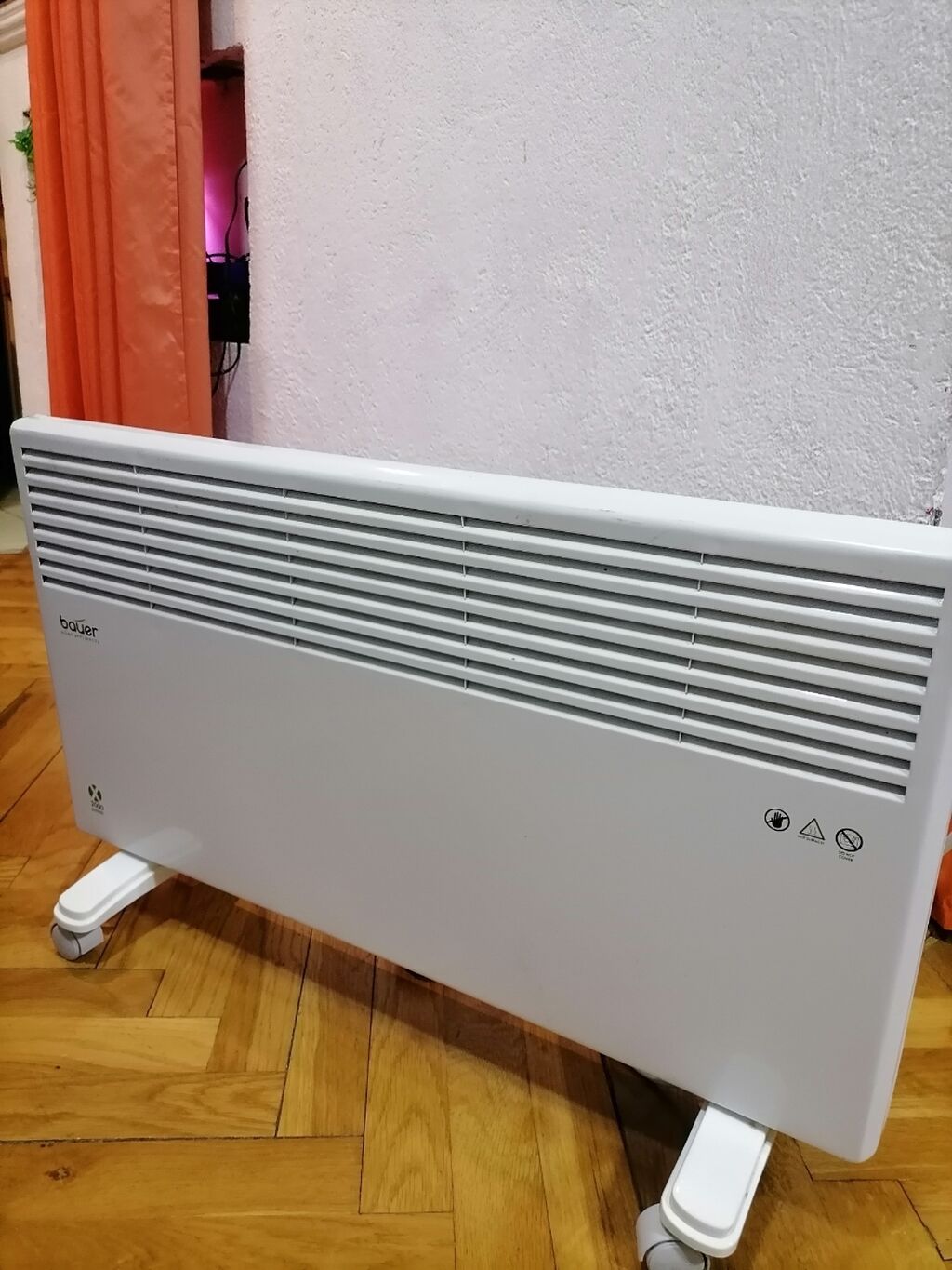 Radijator Panelni BAUER oko 80 /50. 2000w. Dobar Mirjevo
