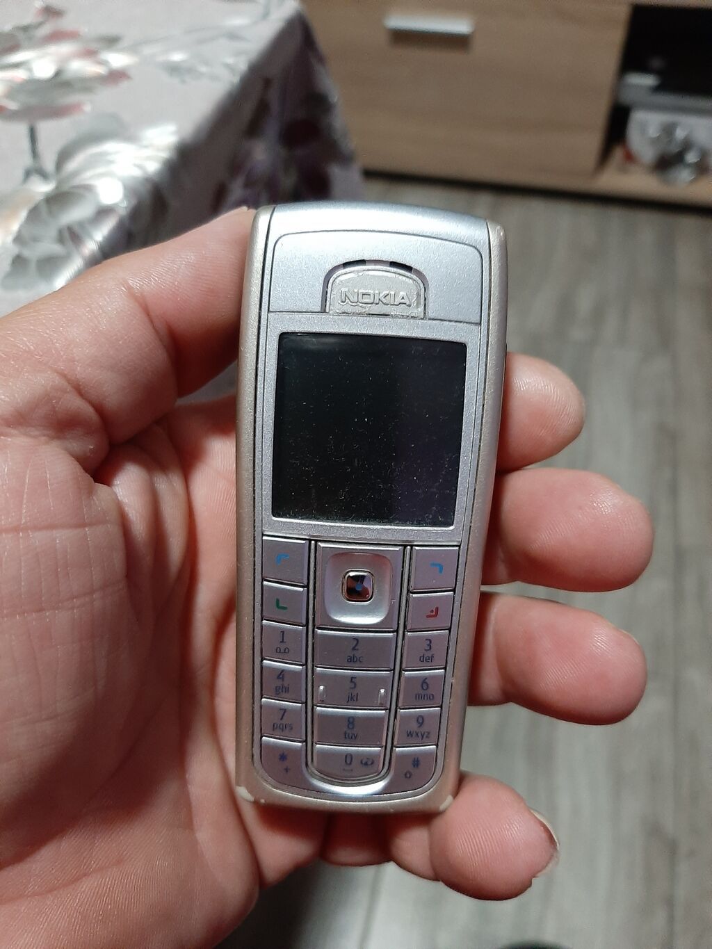 Nokija 6230 ispravna telefon radi na sve mreze telefon je ocuvan