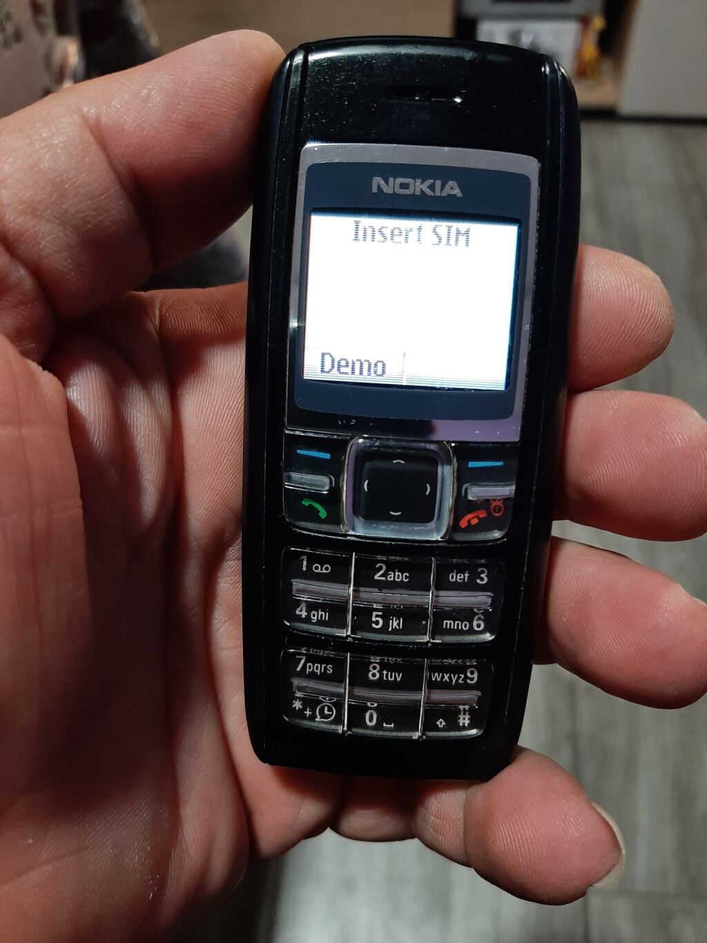 Nokia 1, bоја - Crna