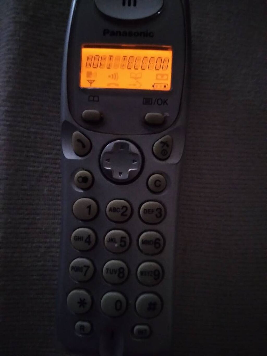 Panasonic bezicni telefon KX-TGA110FX samo je telefon ispravan,baza ne