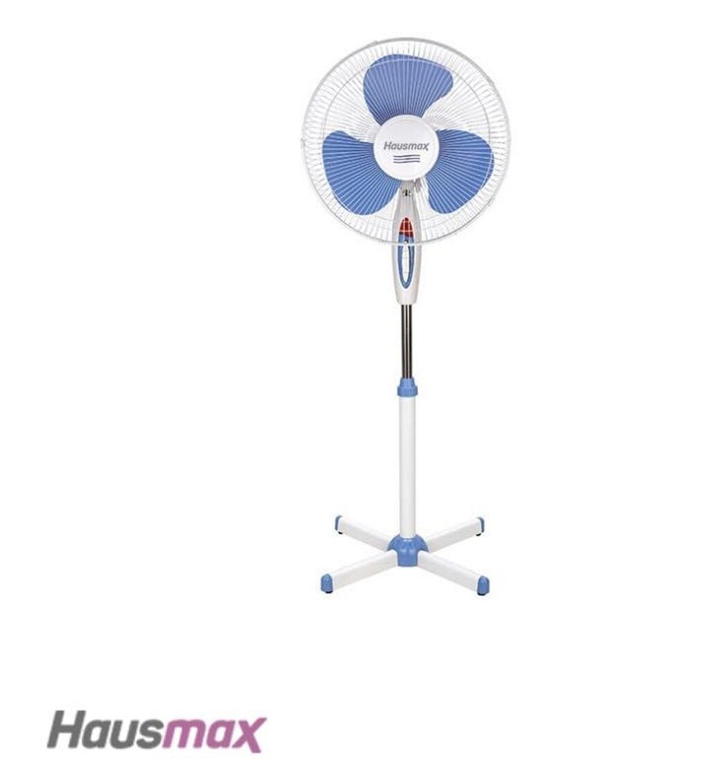- Visina ventilatora 1.3 m - 42 cm raspon ventilatora - 3 dugmeta za