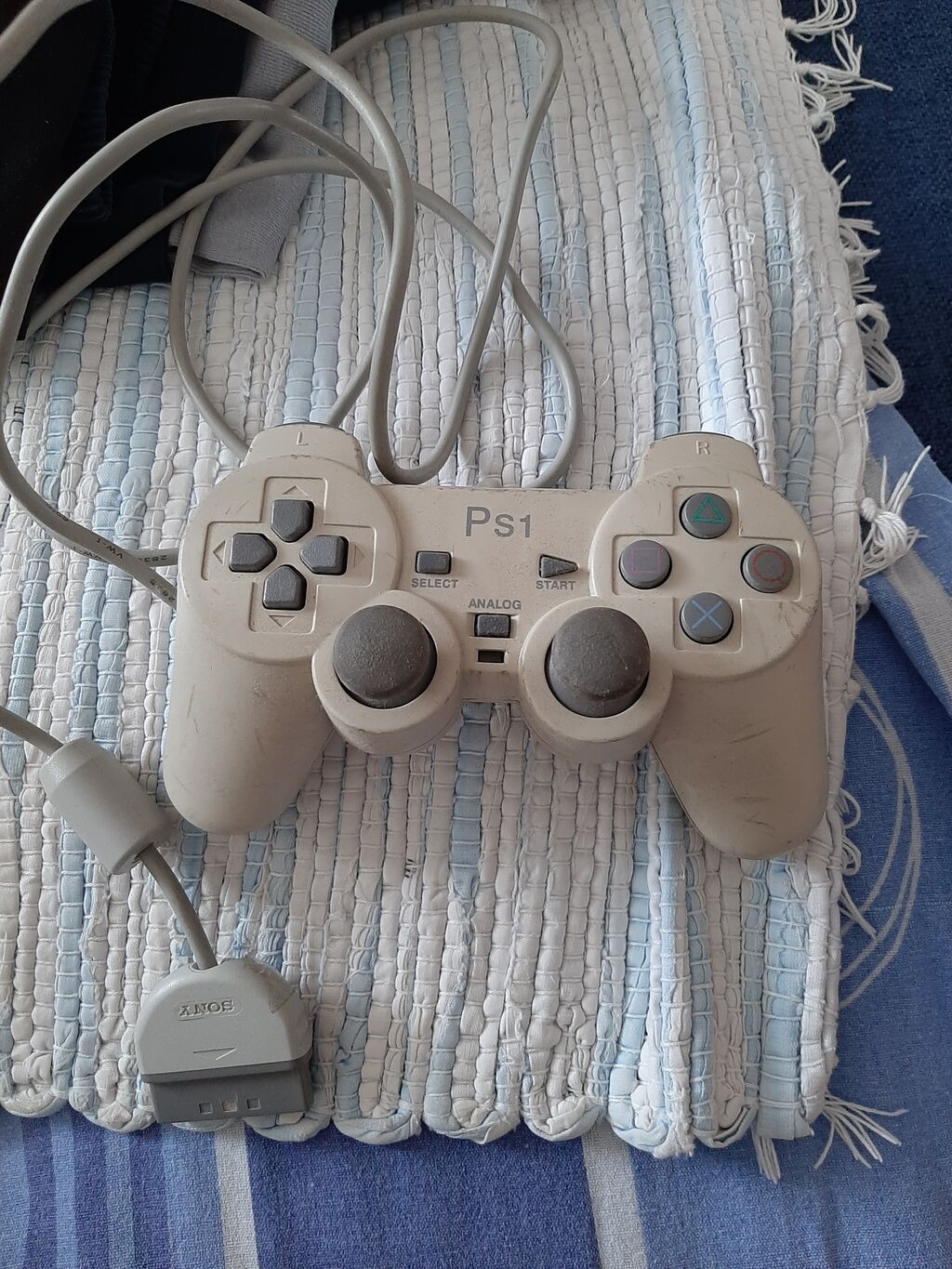 Dzojstik za ps1