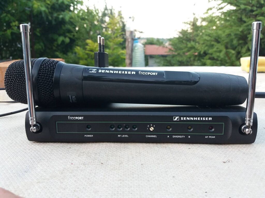 Sennheiser freeport 35. ispravan. fixno 20000d