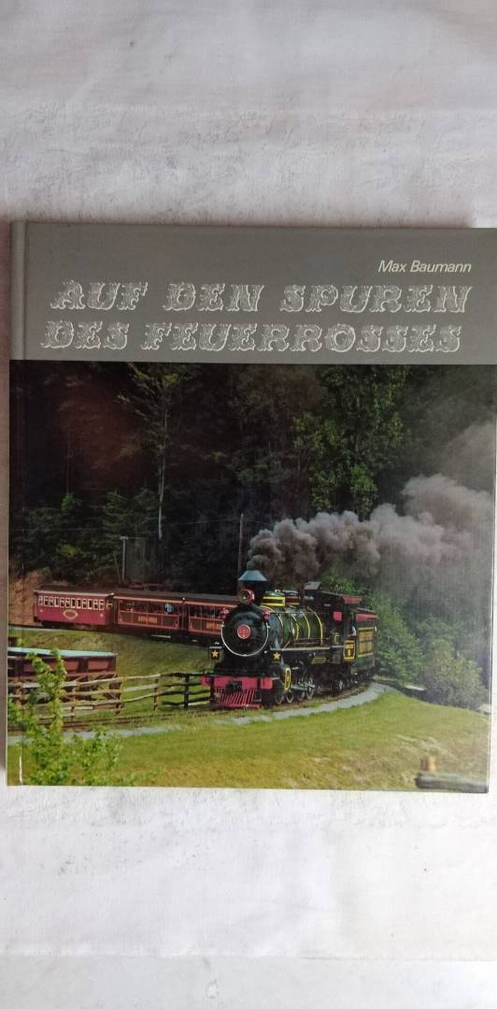 Knjiga: Auf den Spuren des Feuerrosses(Na tragu vatrenog konja)knjiga