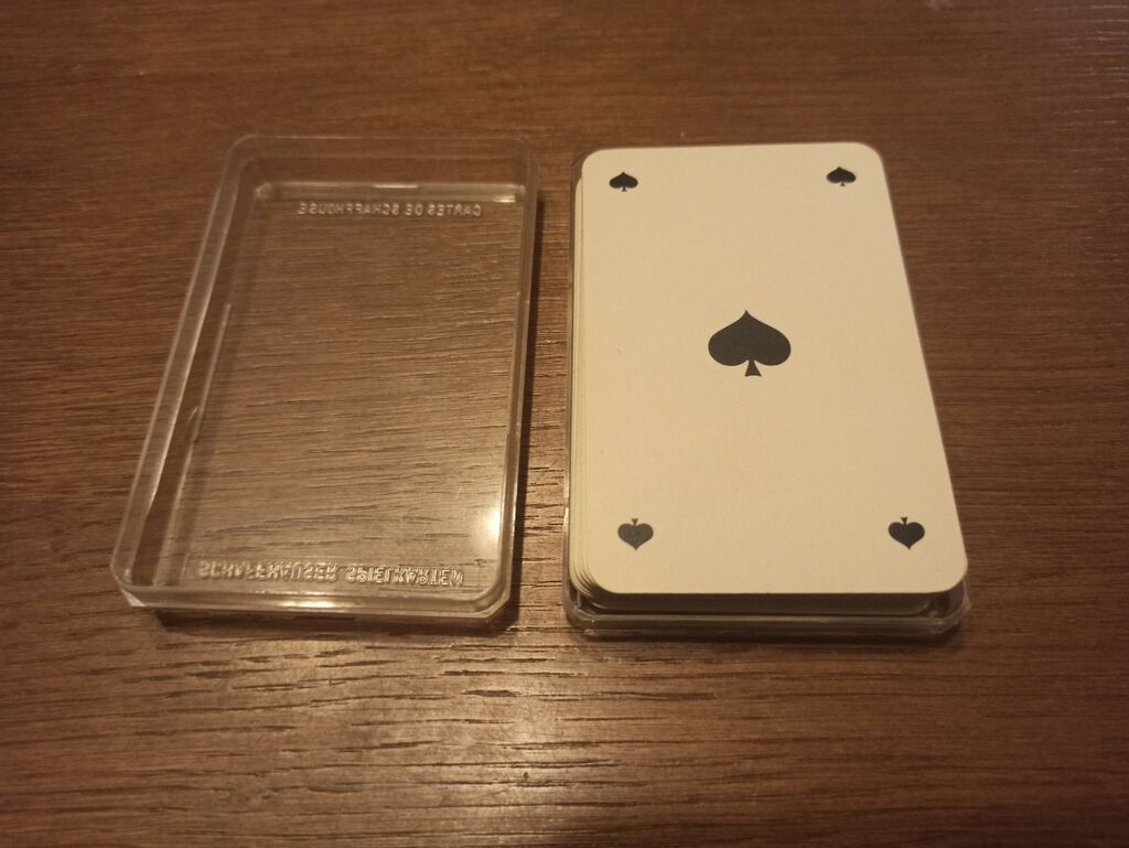Kvalitetne karte za poker, odlično stanje