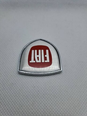 Samolepljivi metalni stiker za automobil - FIAT Metalni stiker za
