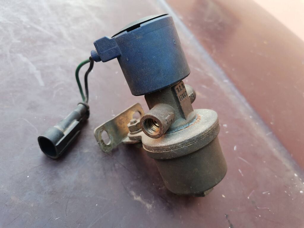 Ventil gasa marke BRC sekvent br.2. Polovno, ocuvano. Skinuto sa