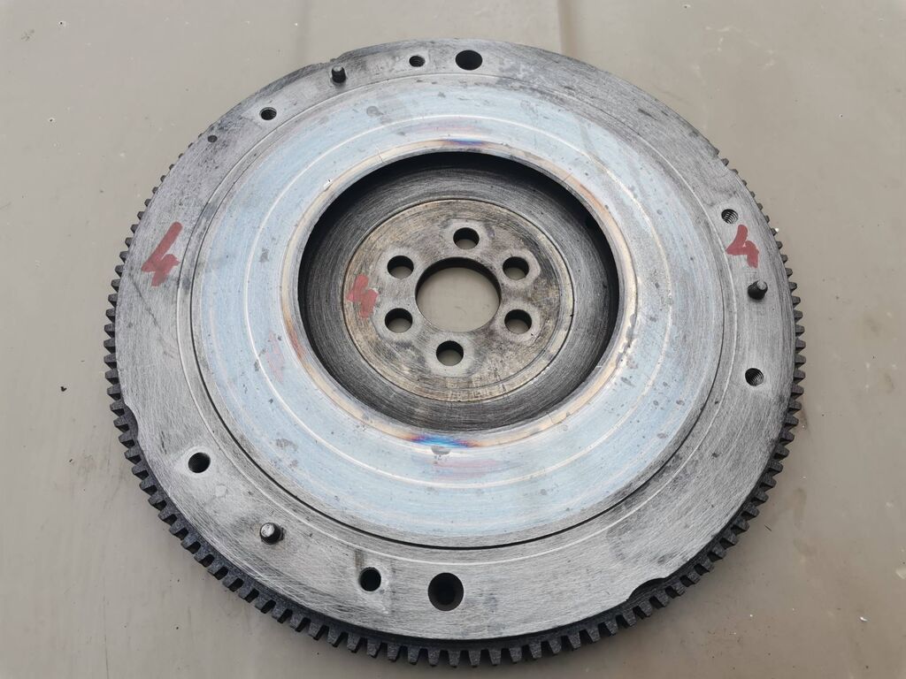 Zamajac Lada 2121,21213,21214 Niva, Lada 7 Riva broj 4. Polovno, dobro