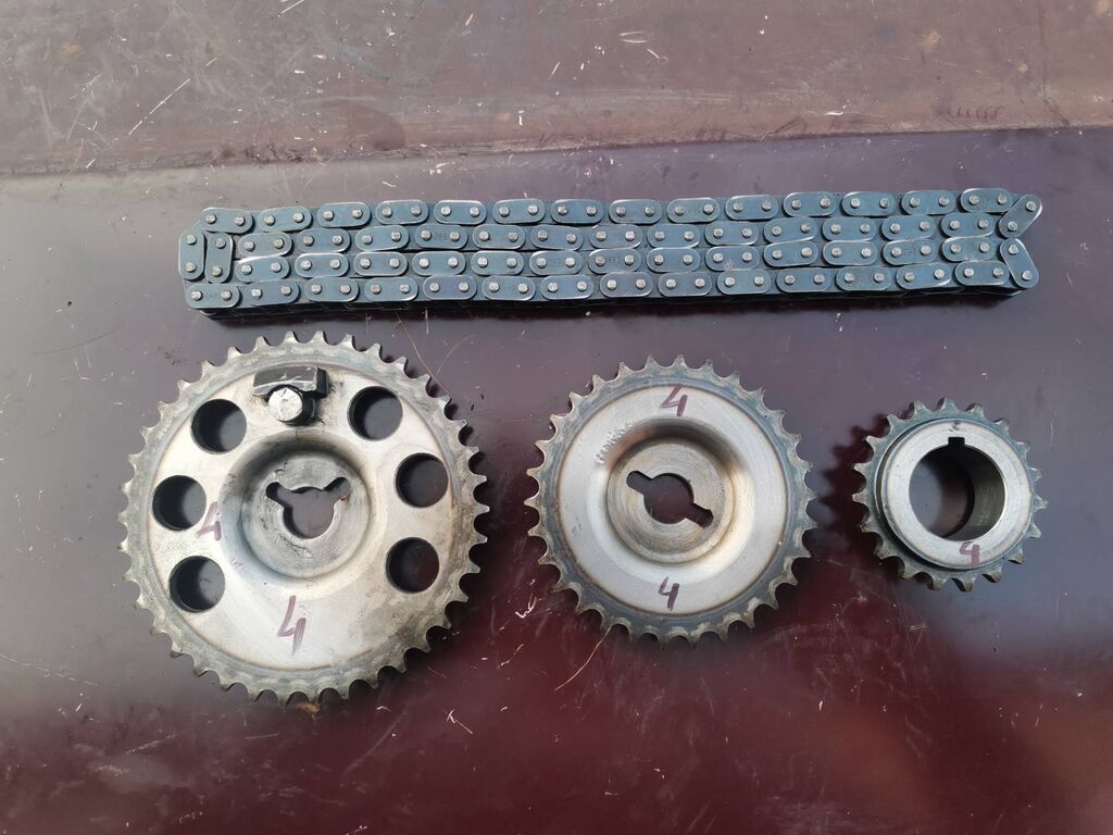 Lancanici i lanac Lada 21214i Niva 1.7i jednoredi br.4. Polovno