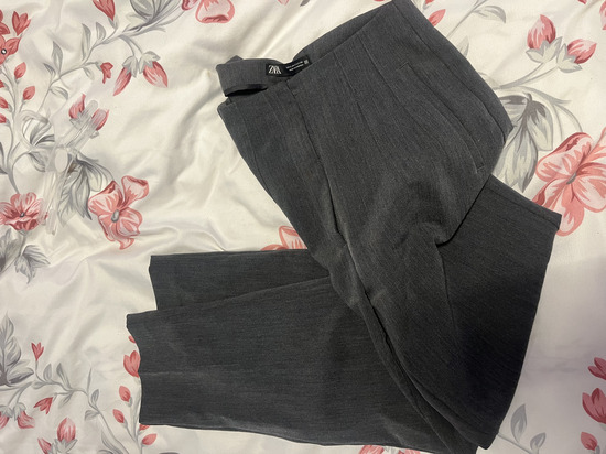 ZARA duboke pantalone