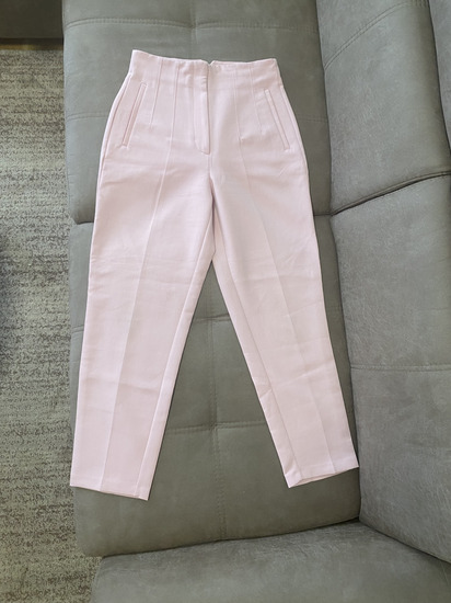 Zara pantalone