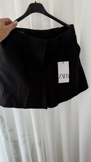 Zara black bermude