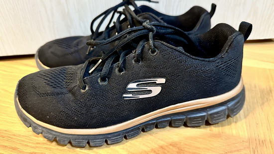 Skechers patike