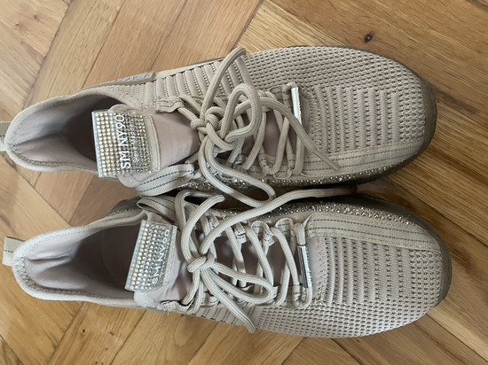 Steve Madden patike br 40