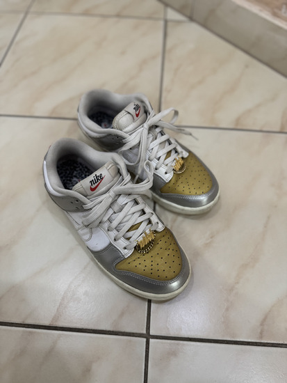 Nike dunk low