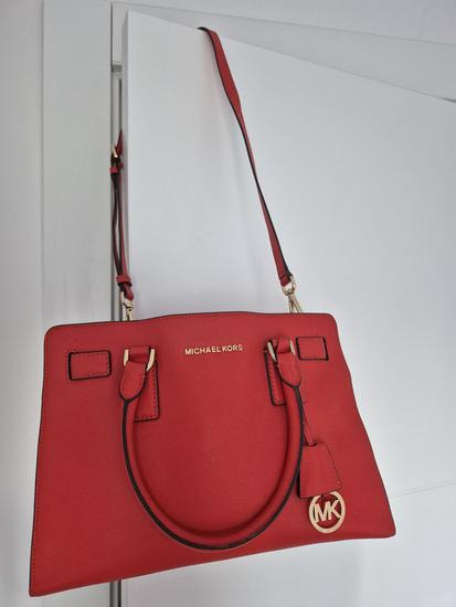 Michael Kors torba SNIZENO NA 4.200 DIN