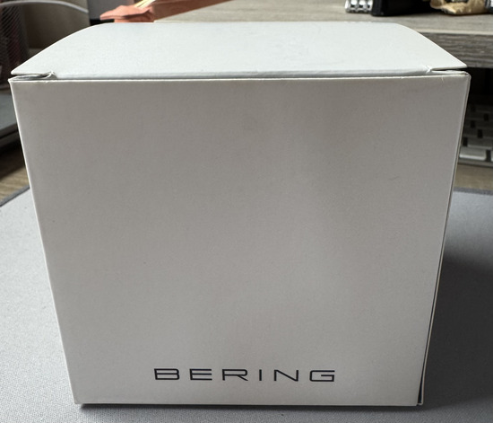 Bering zenski sat