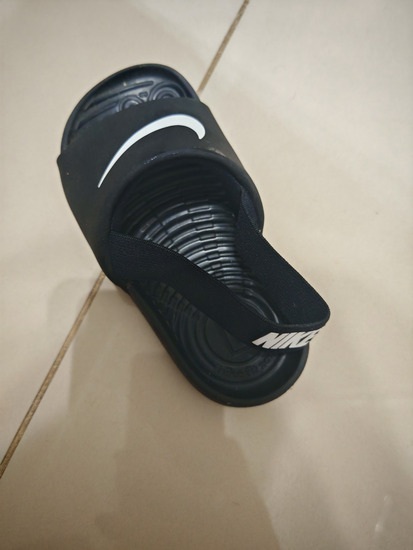 Nike sandale decije