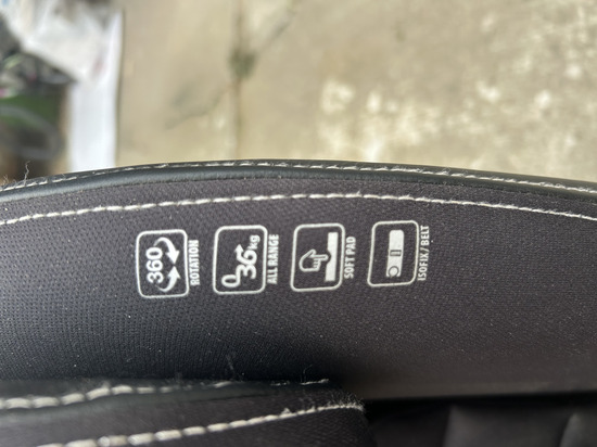 Auto sedište Pilot crno sa Isofixom