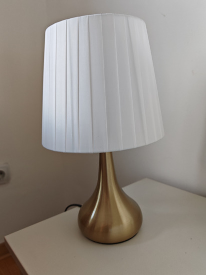 Lampa nova