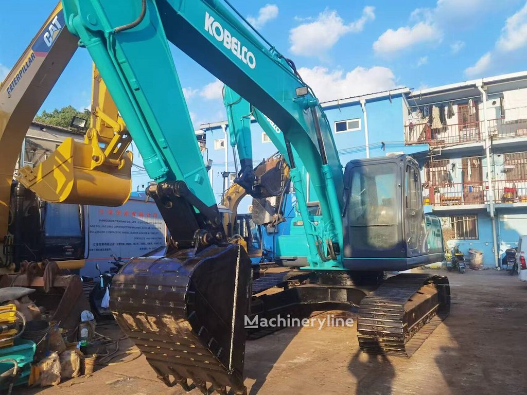 Kobelco SK210-8 bager guseničar