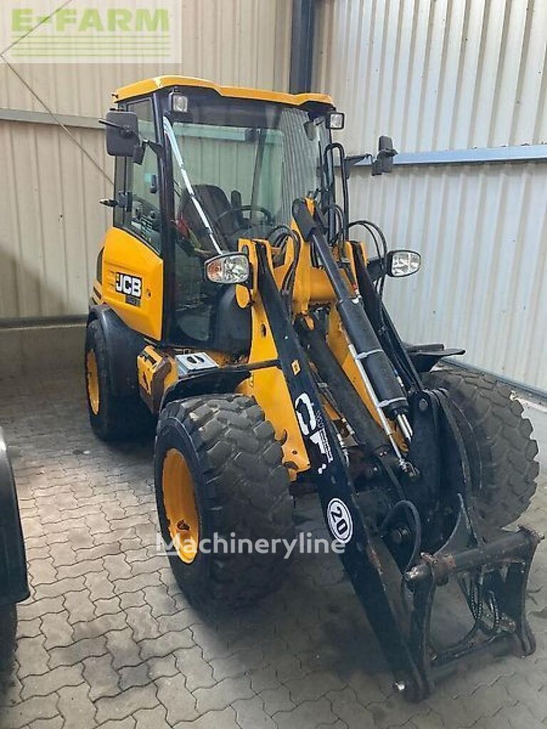 JCB 407 mini bager