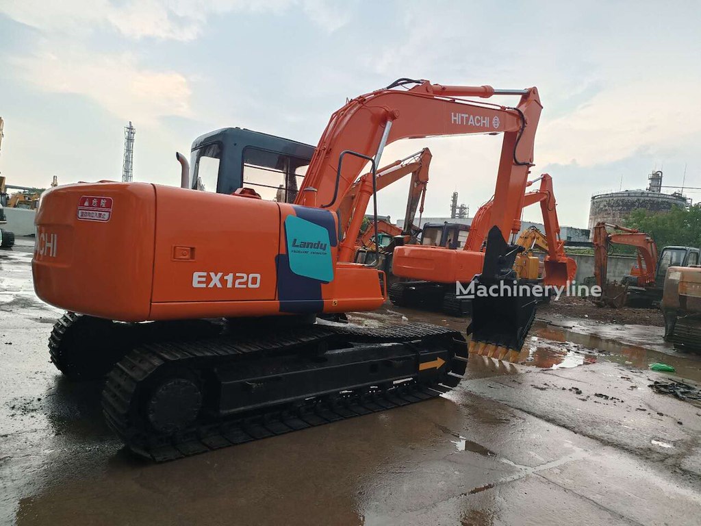 Hitachi EX120-3 bager guseničar