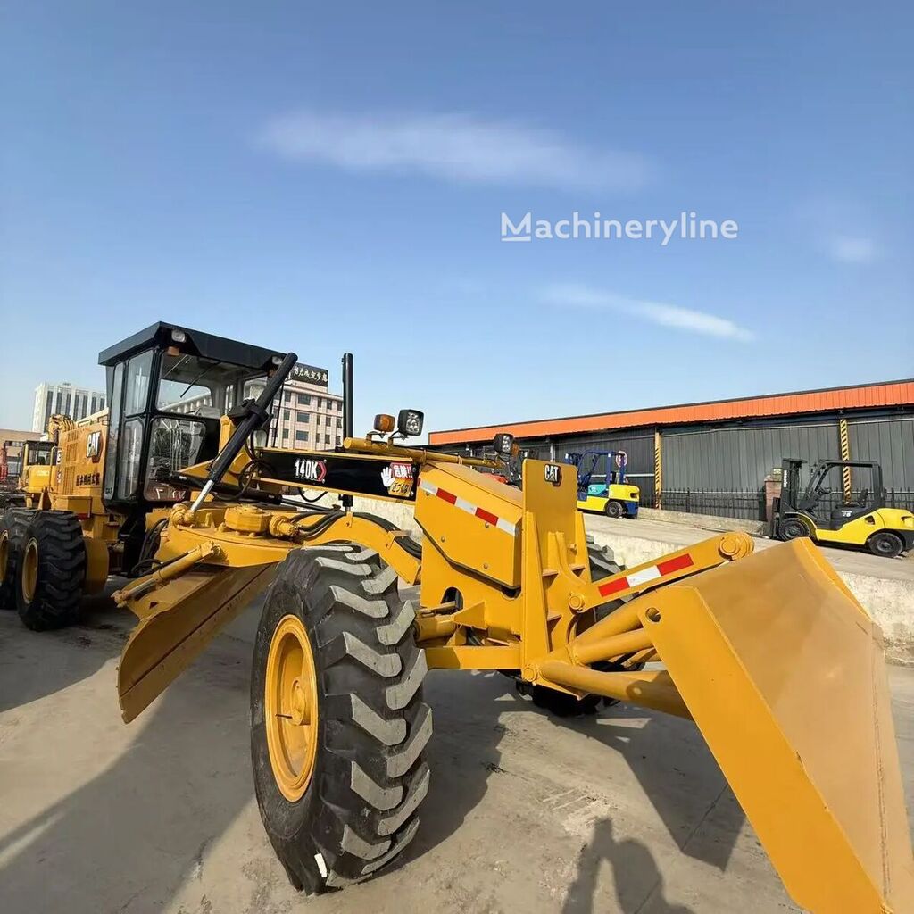 Caterpillar 140K grejder