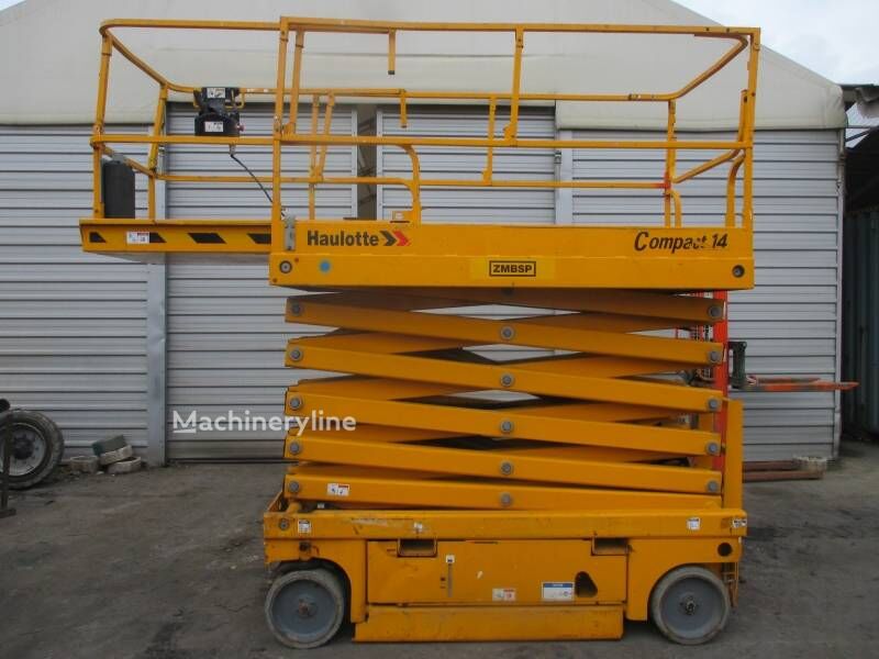 Haulotte Compact 14 makazasta platforma