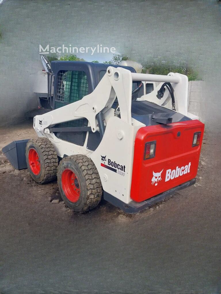 Bobcat S530 mini utovarivač