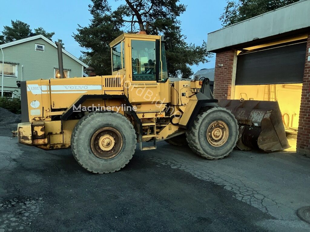 Volvo L90C *12.300hrs *SCALE *BUCKET prednji utovarivač