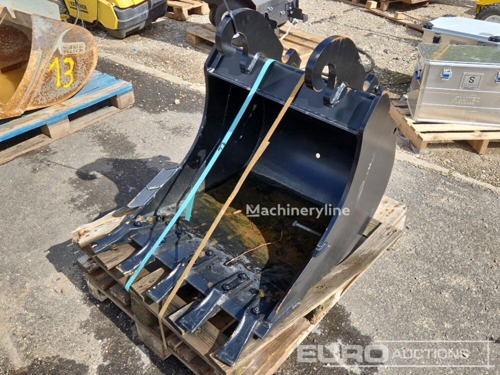 Prodaje se 26" Digging Bucket kašiku za bager na aukciji
