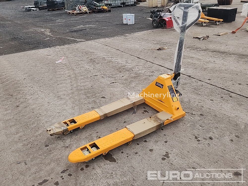 Prodaje se HCHI DF3T kašiku za prednje utovarivač na aukciji