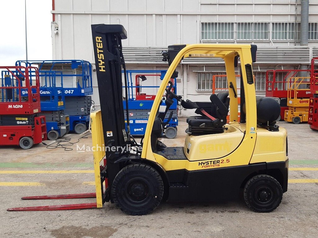 Hyster H2.5FT viljuškar na gas