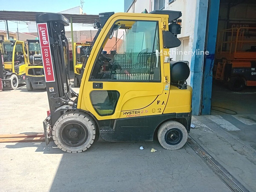Hyster H2.5FT viljuškar na gas