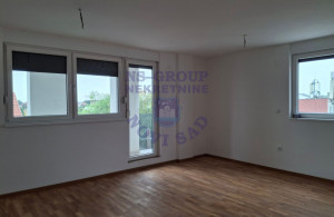 Prodajem Stan-Apartman, Veternička Rampa