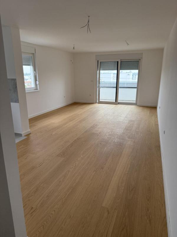 Mažuranićeva, Četvorosoban stan na prodaju, 101m2, 229.200€