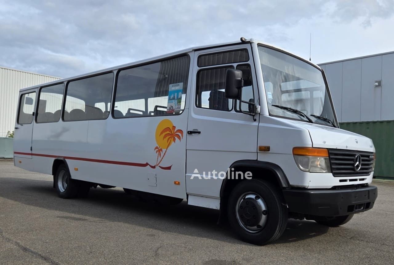 Mercedes-Benz O814 Vario prigradski autobus