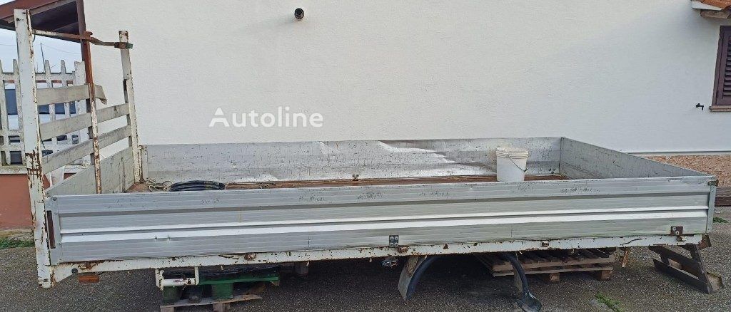 CASSONE FISSO 430 X 210 karoserija s ravnom platformom