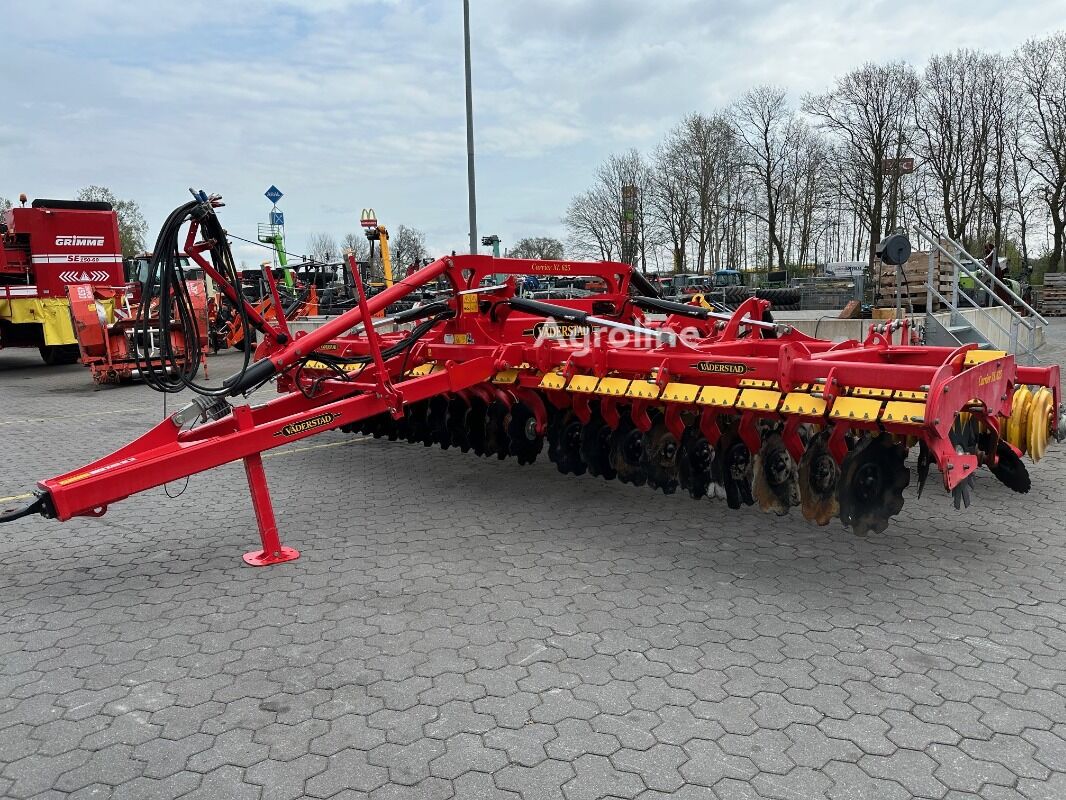 Väderstad Carrier 625 XL reverzibilni plug