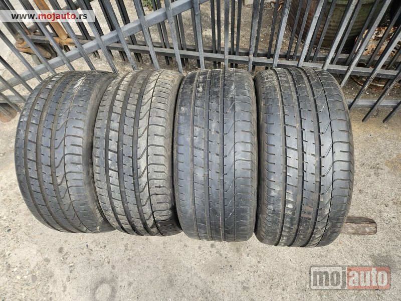 245-35-19 Pireli kao nove odlicne