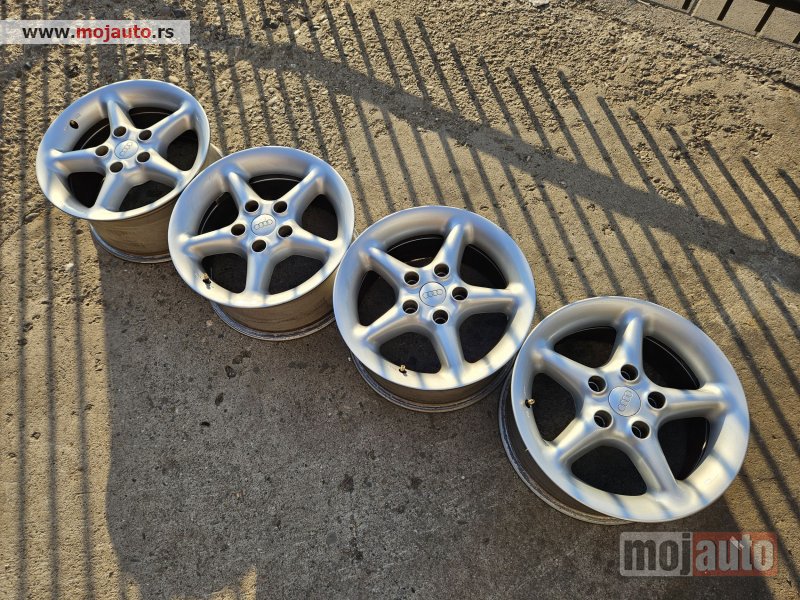 aluFelne 15Coli 5x112 Volkswagen Audi kao nove odlicne