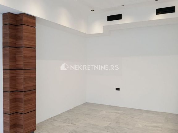 Lokal u frekventnom delu za izdavanje